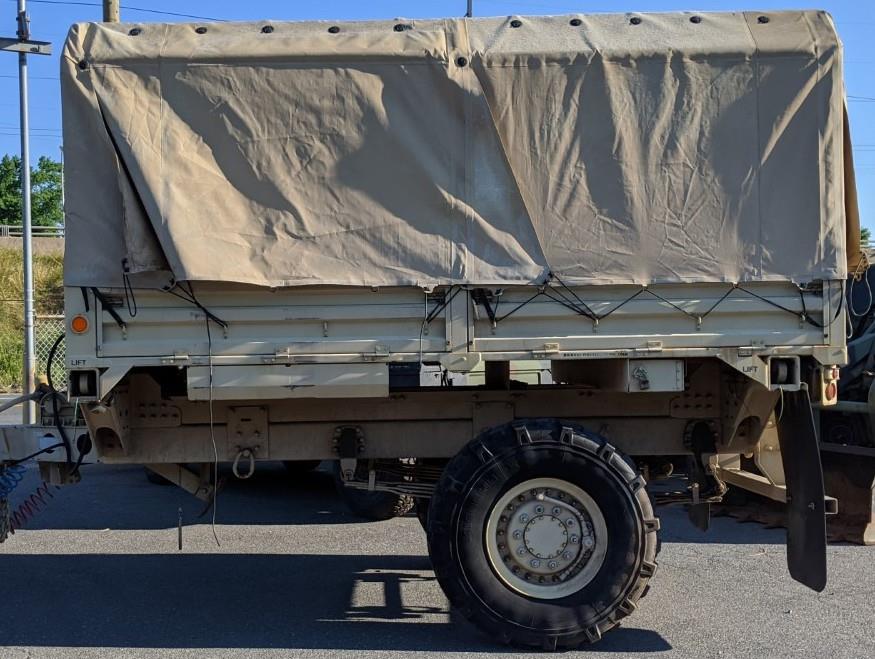M1082 2 1/2 Ton LMTV / FMTV Drop Side Trailer