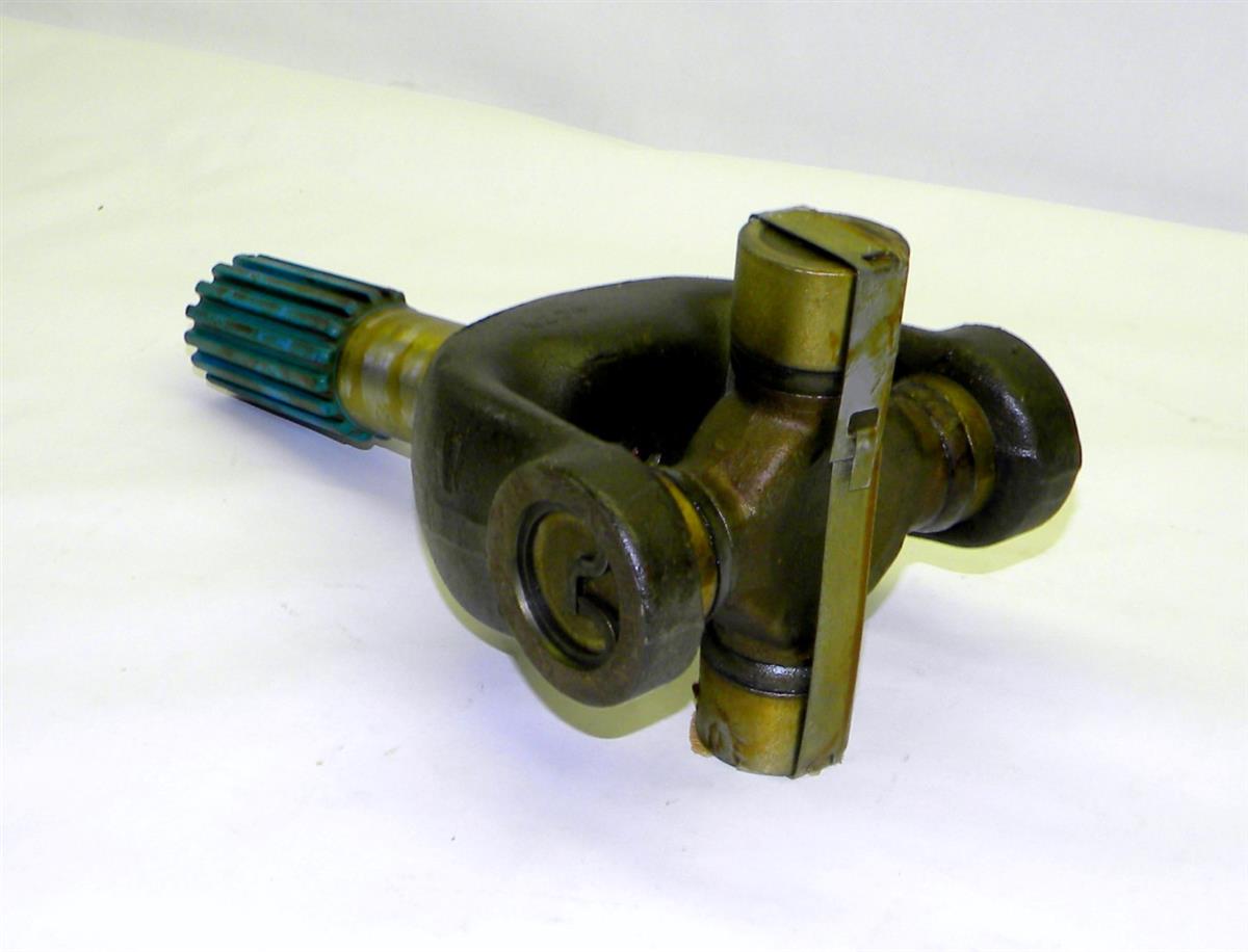 Front Trailer Universal Joint / U-Joint for M520 Goer 8 Ton Trucks