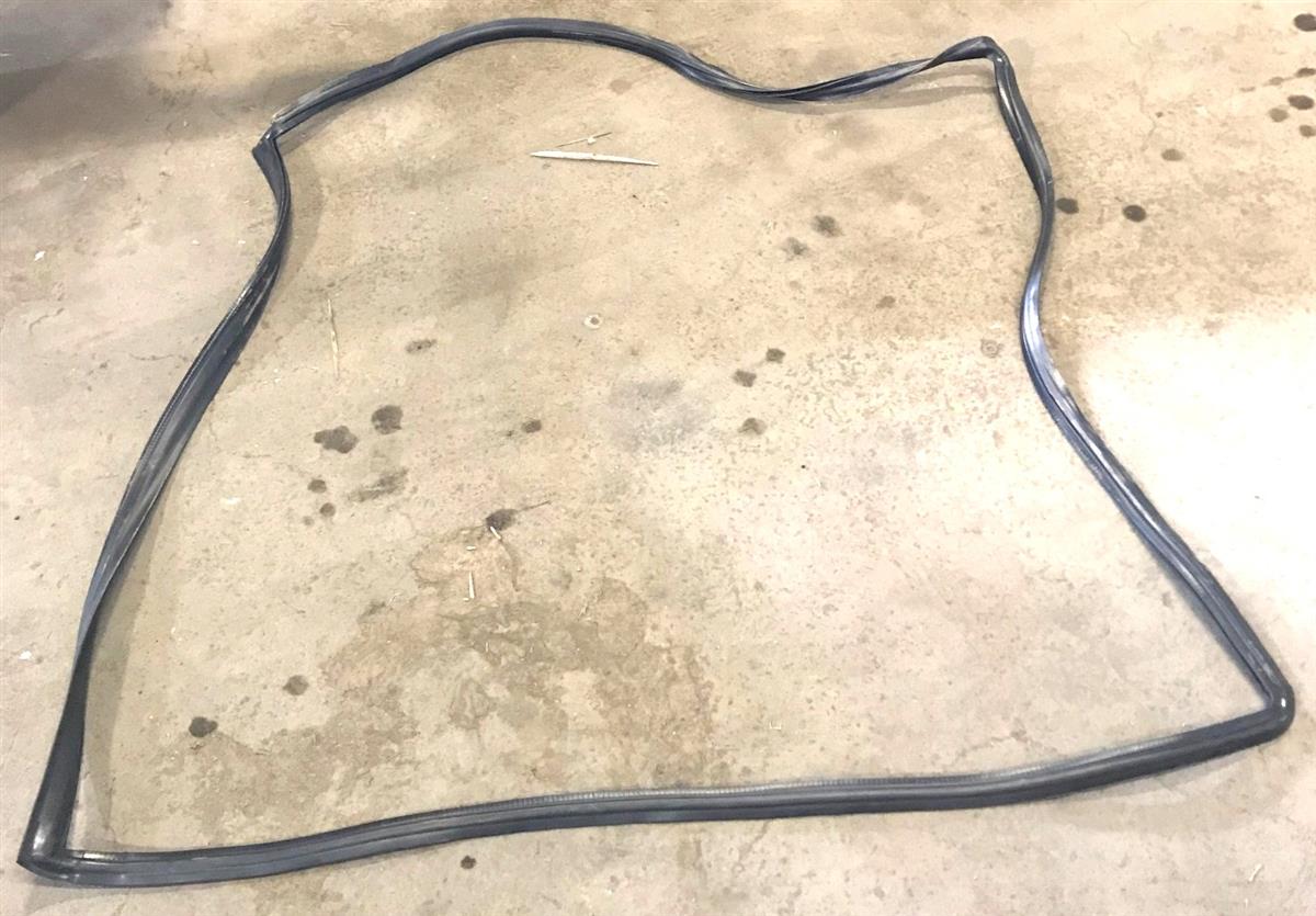 Slant Back Rear Cargo Door Hatch Seal HMMWV