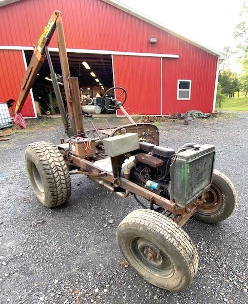 Doodlebug Tractor with Hydraulic Pump Driven Crane Farm Equipment